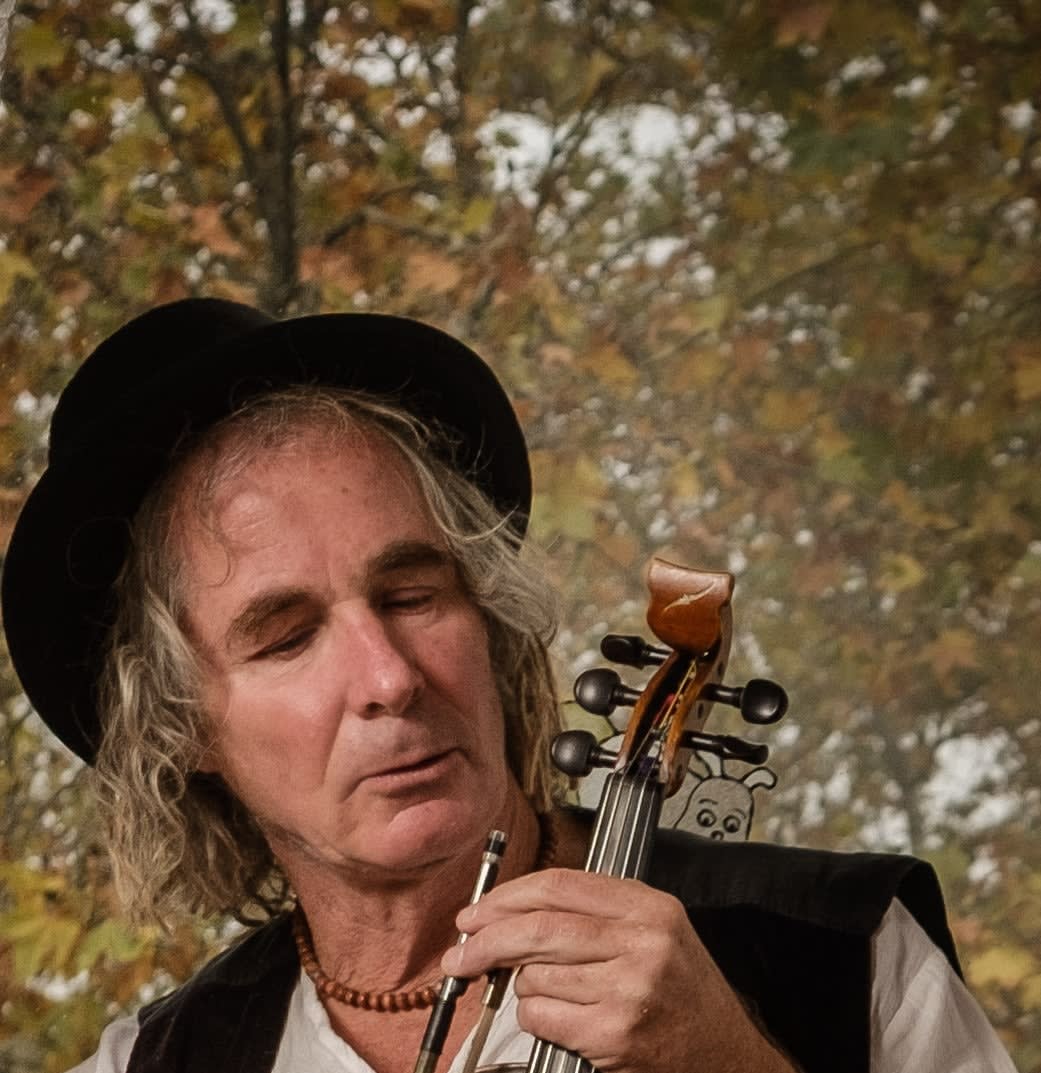 Violalex Alexander - Violinist from Köln | mukken