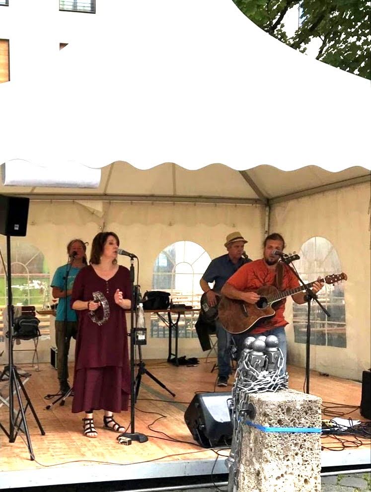 Susan - Singer from München | mukken