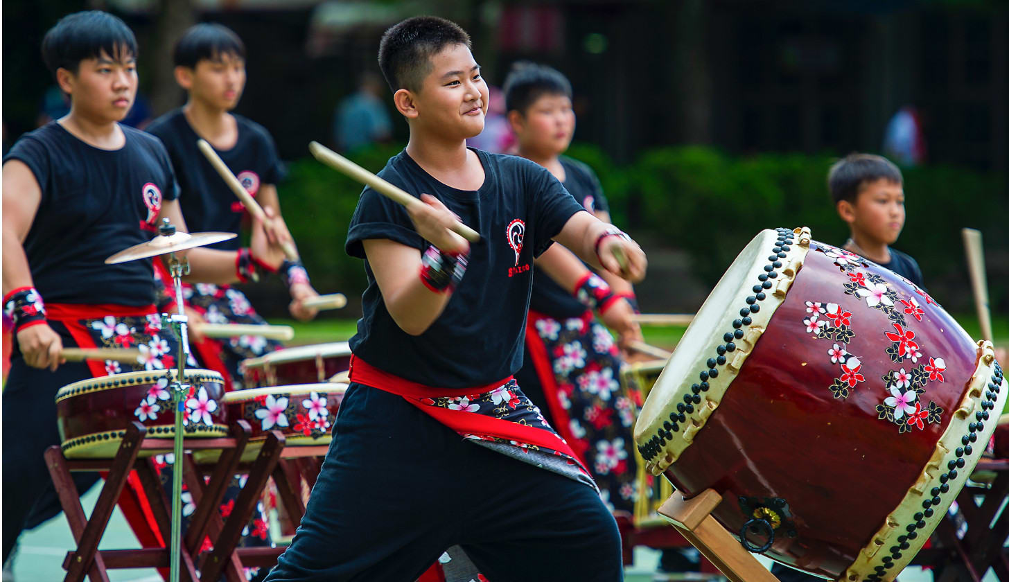 Japanese musical instruments - culture and tradition from Asia