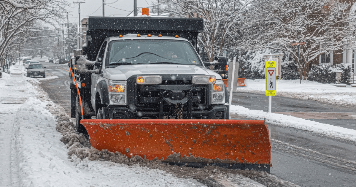 Commercial Snow and Ice Removal | Seaside Services, Inc.