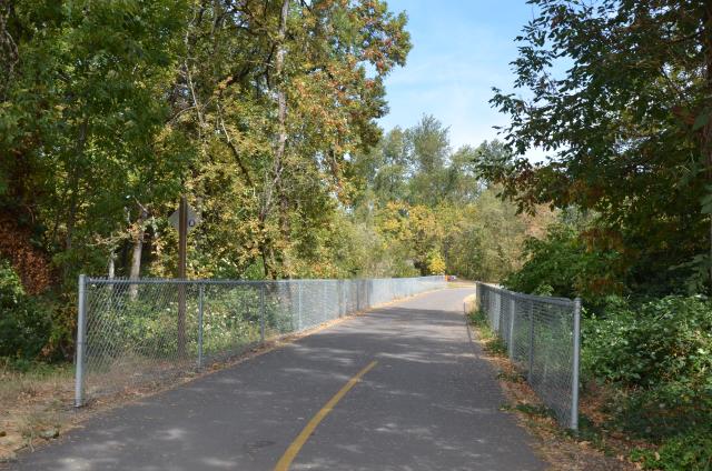 Find Fall Hikes in Oregon's Eugene, Cascades & Coast Region