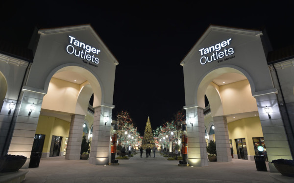 Outlet Shopping Long Island's Outlets Malls | Discover Long Island