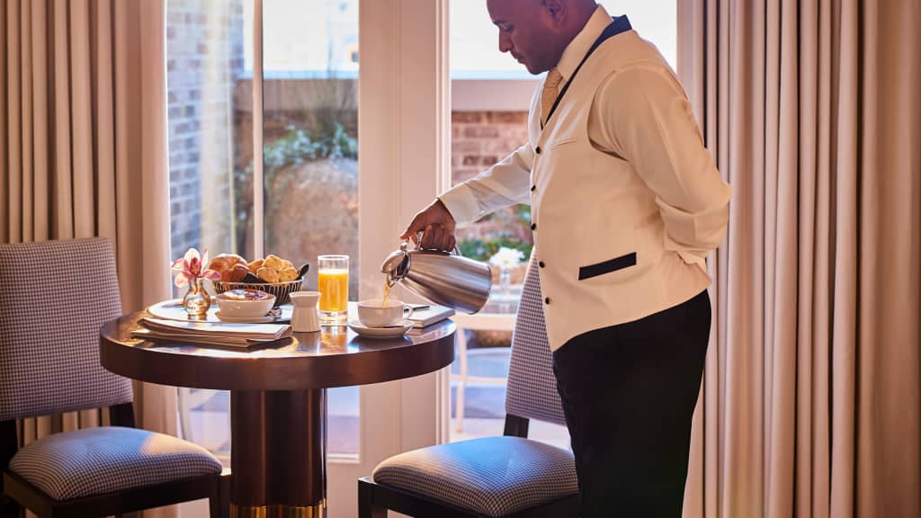 The Spectator Hotel | Charleston Area CVB