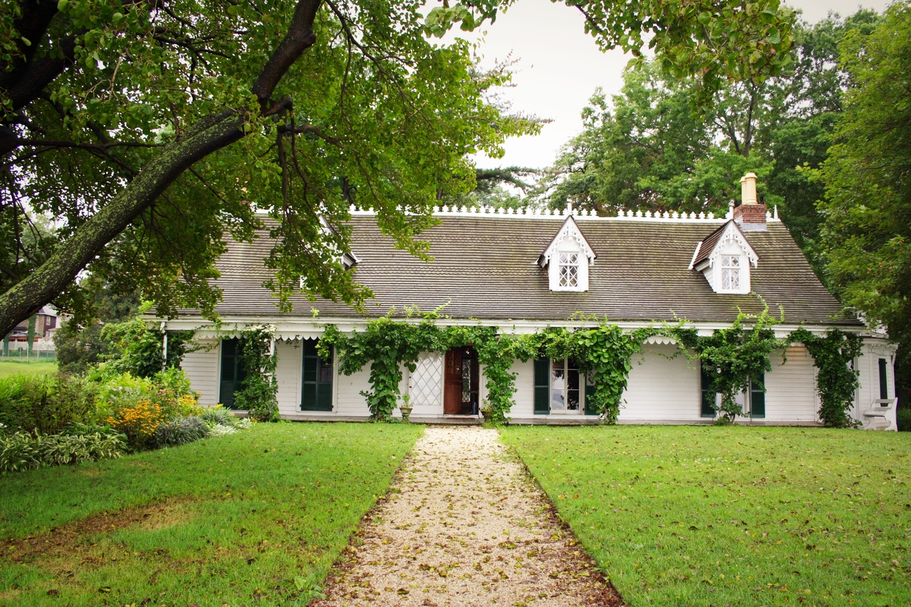 Alice Austen House Museum | Staten Island, NY 10305 | New York Path ...