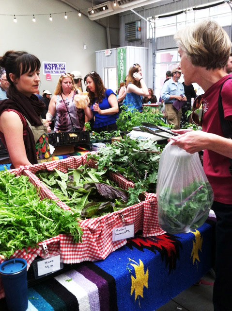 The Santa Fe Farmers Market Lives (and Grows) at the Railyard