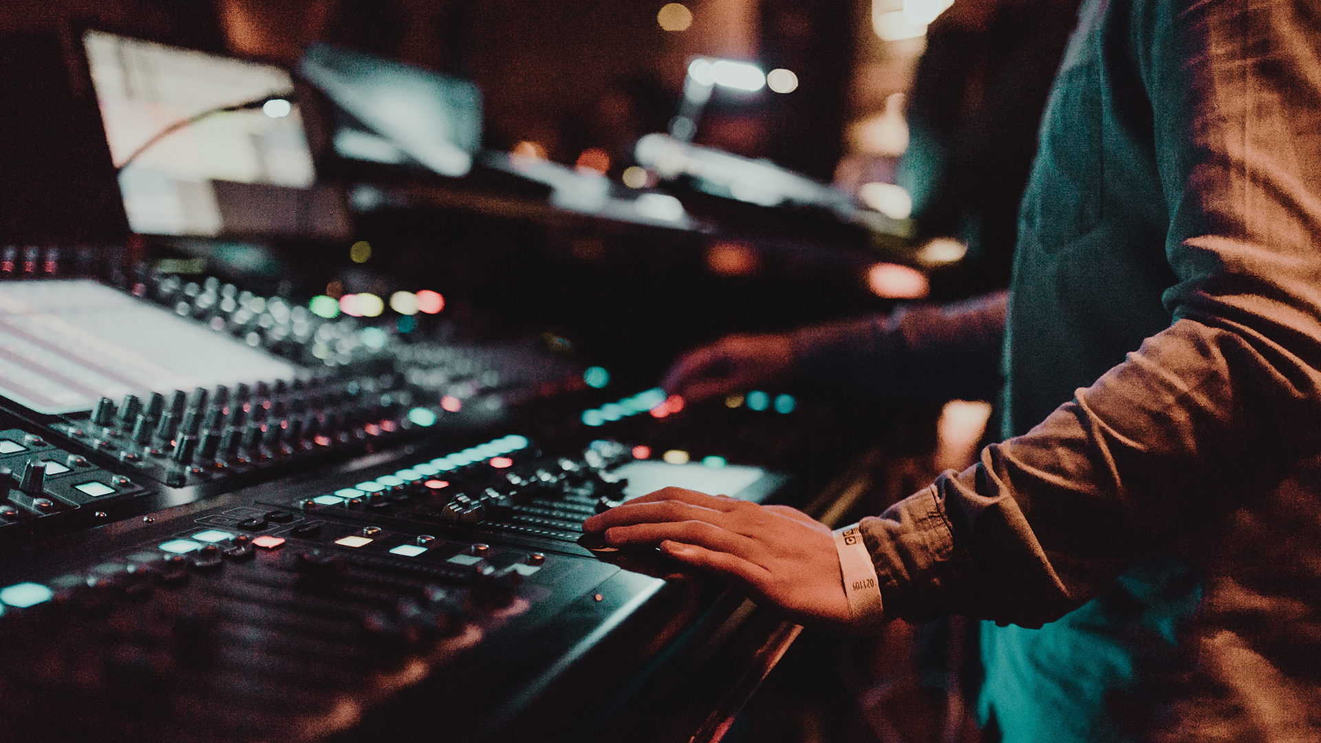 Recording Studio Desktop Wallpaper