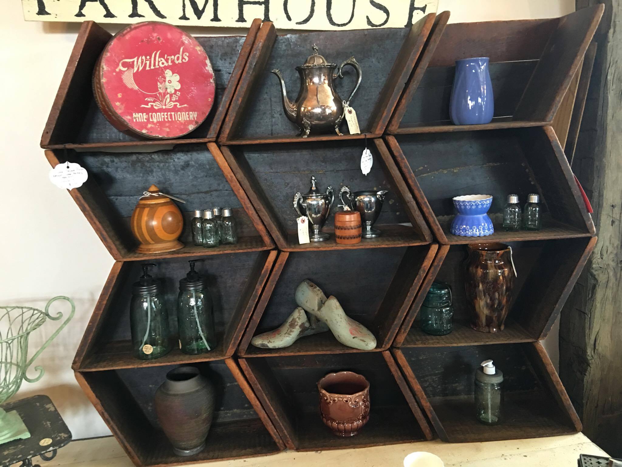 12 Unique Antiques You Can Find In & Around Franklin