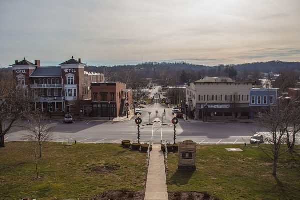 This Uniquely Beautiful Courthouse is the Centerpiece of the Quaint ...
