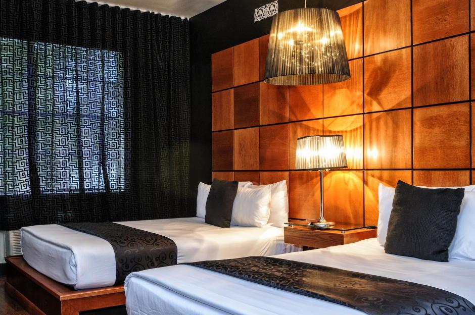 Chesterfield Hotel & Suites: Miami Hotels | MiamiAndBeaches.com