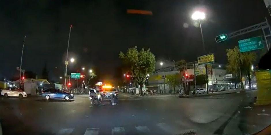 Seguridad En América Patrulla Provoca Choque Al Pasarse Un Alto Y Se