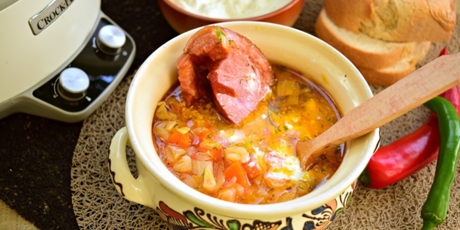 Reteta Ciorbă ardelenească de varză cu ciolan afumat la Slow Cooker ...