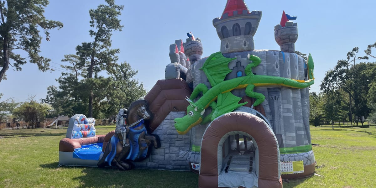 Knights & Dragons Castle Wet/Dry Bounce Combo | Ultimate USA Kids' Fun