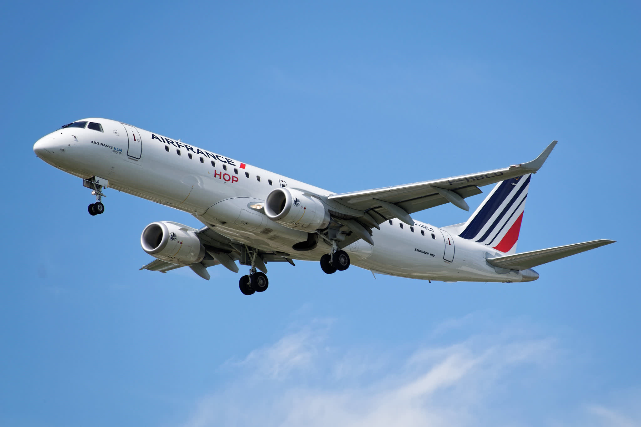 Air France Hop Embraer ERJ-190LR - SkyTeam Virtual