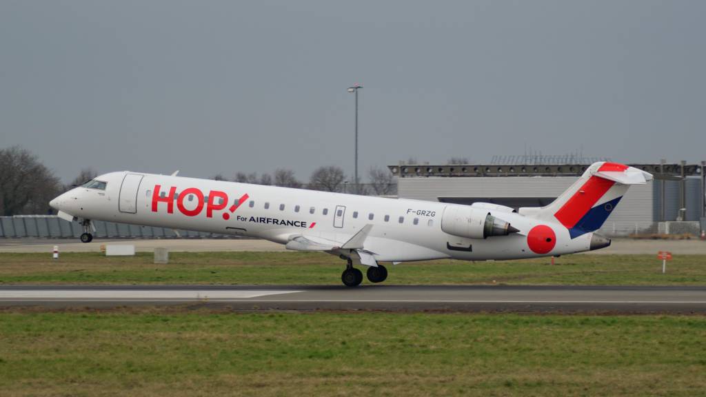 Bombardier CRJ-700 - SkyTeam Virtual