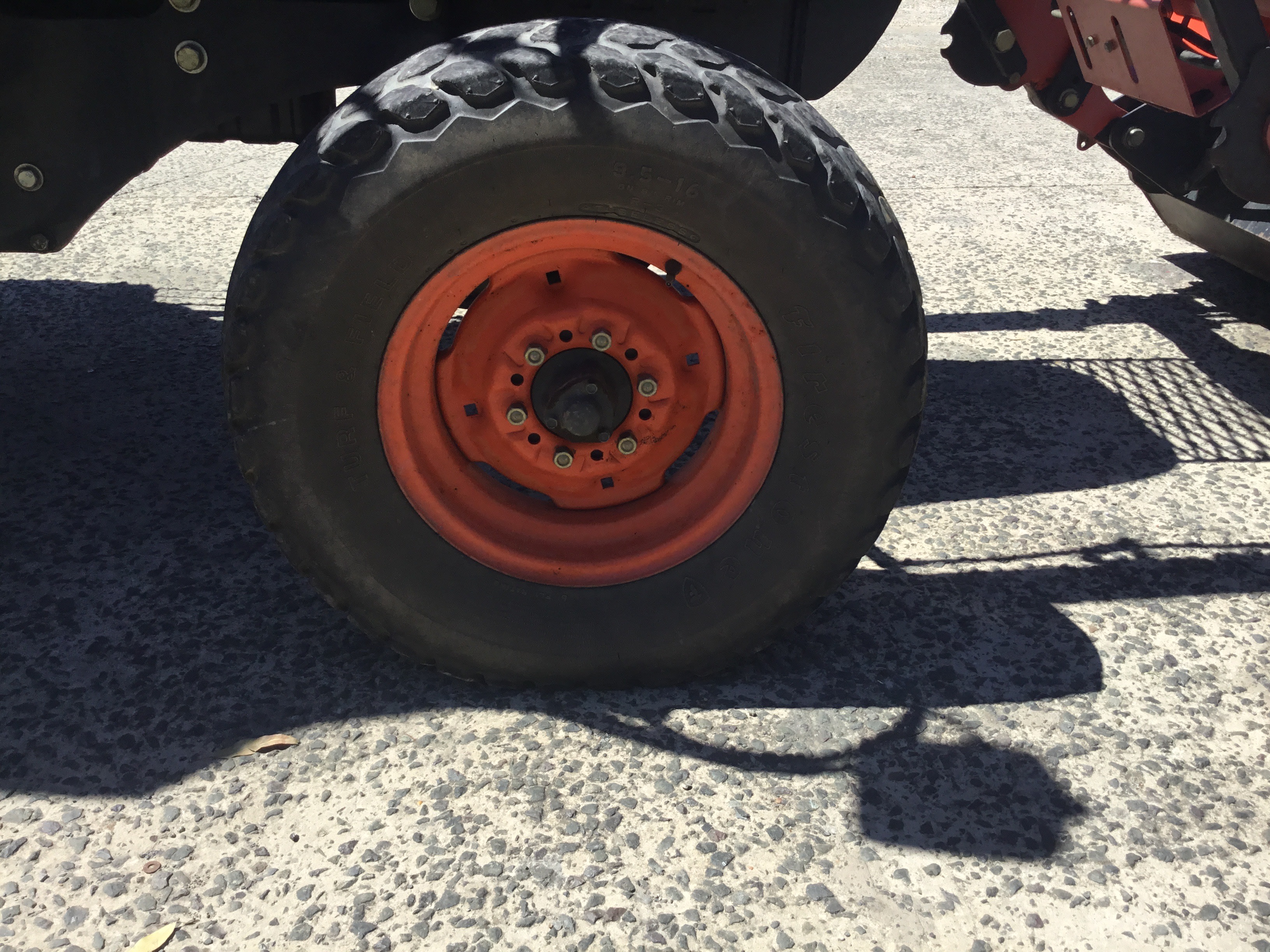 Groundskeeping & Farm Machinery Auctions