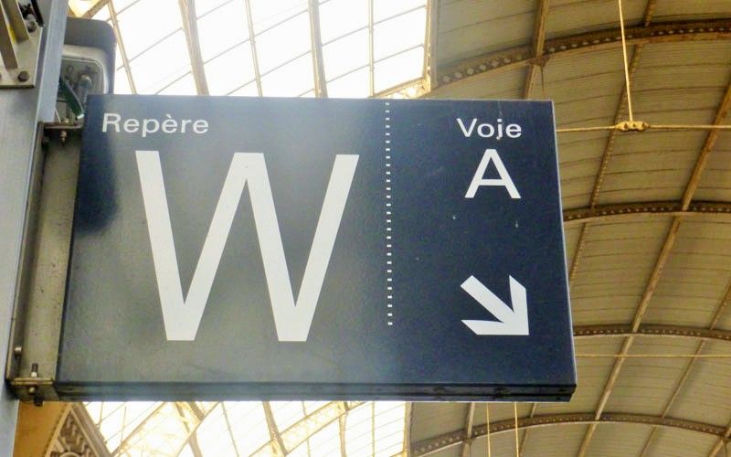 Using Major Stations in France | ShowMeTheJourney