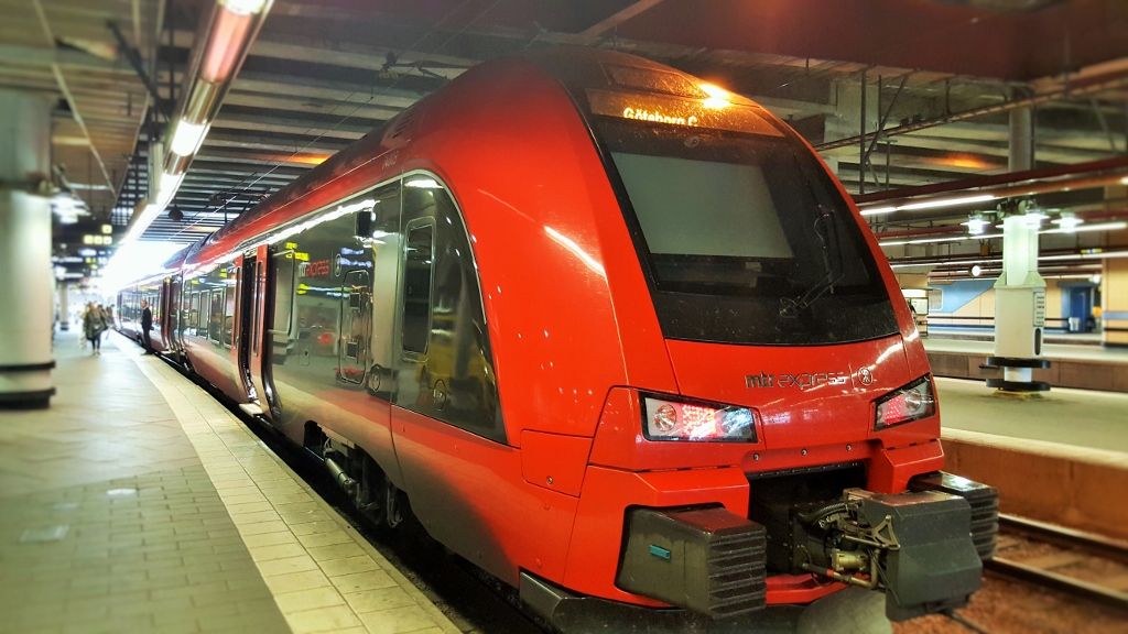MTR Express (Sweden) | ShowMeTheJourney
