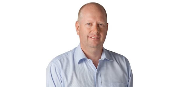 Greg Sampson takes a look at the tyranny of absolutes - stoppress.co.nz