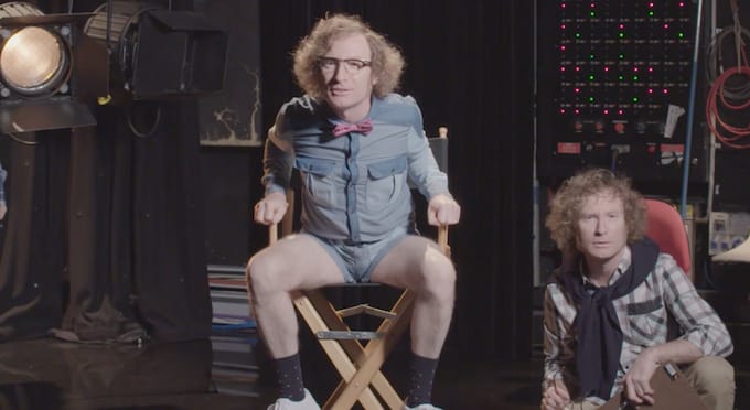 Te Radar gets his legs out to open TVNZ-NZ Marketing Awards - stoppress ...