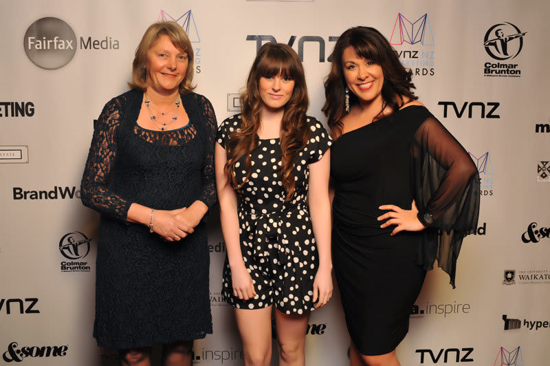 All decked out in their Thursday night best - stoppress.co.nz