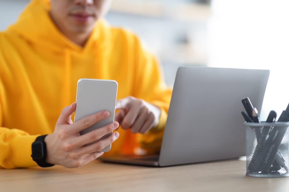 Working in hoodies and trackpants out, formal attire back in - Idealog