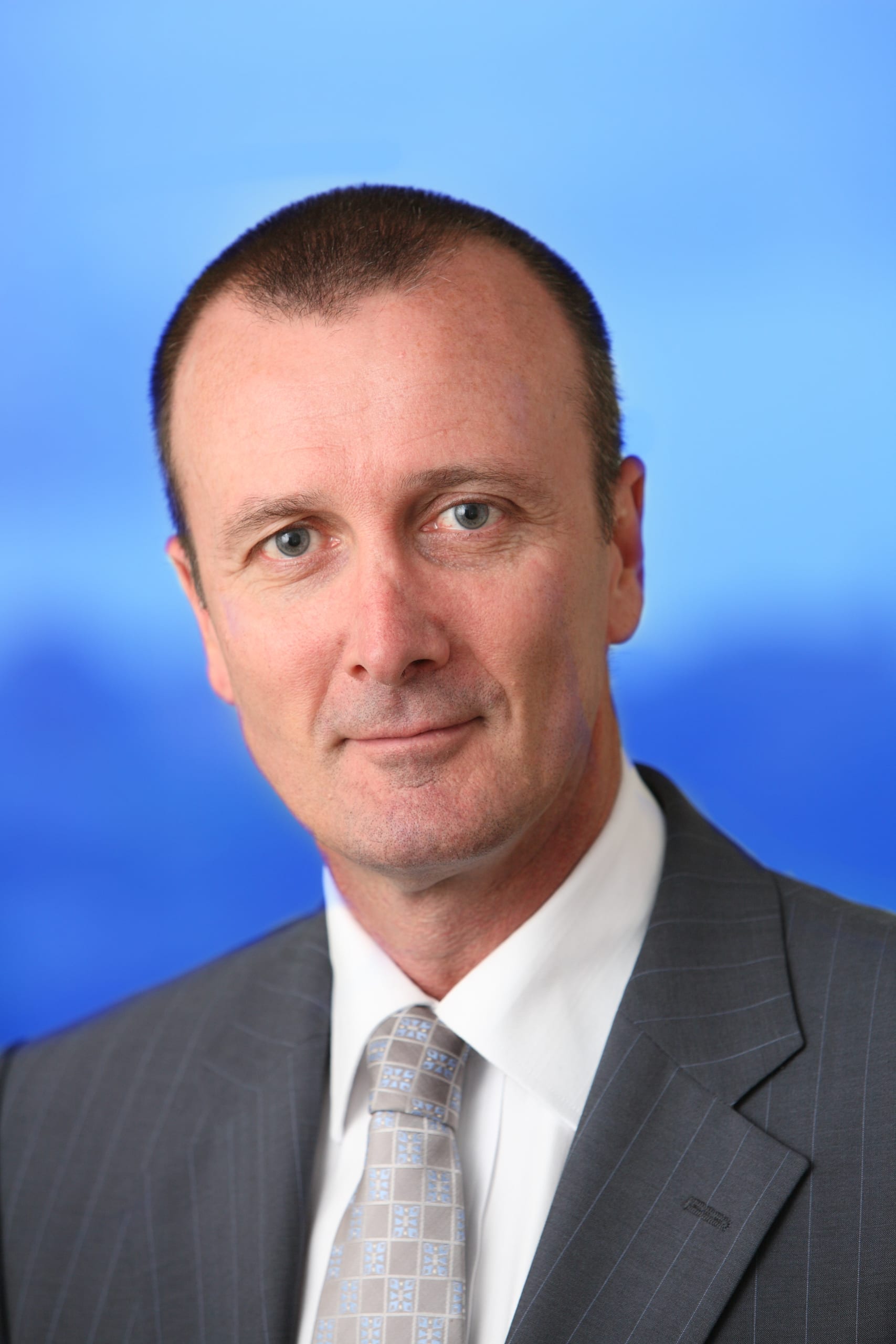 Aussie Audsley takes up Impey's TV reins - stoppress.co.nz