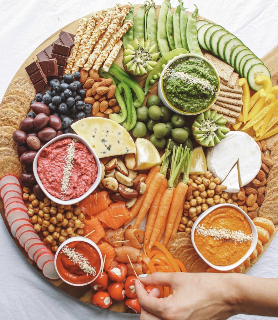 How to Build the Ultimate Healthy Grazing Platter - Good Magazine