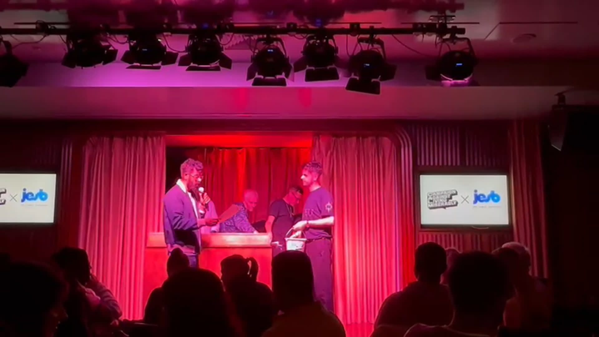 me-romesh-pub-quiz