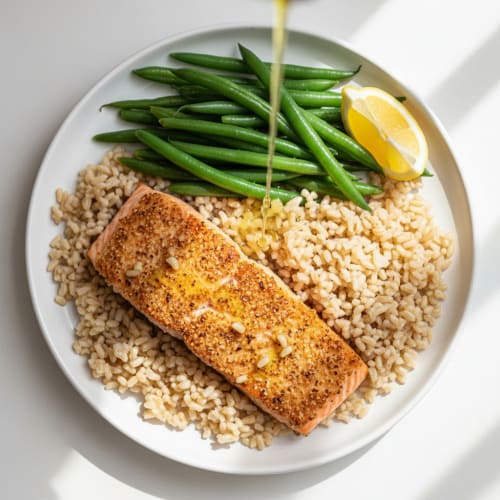 Seared Salmon with Steamed Green Beans and Brown Rice