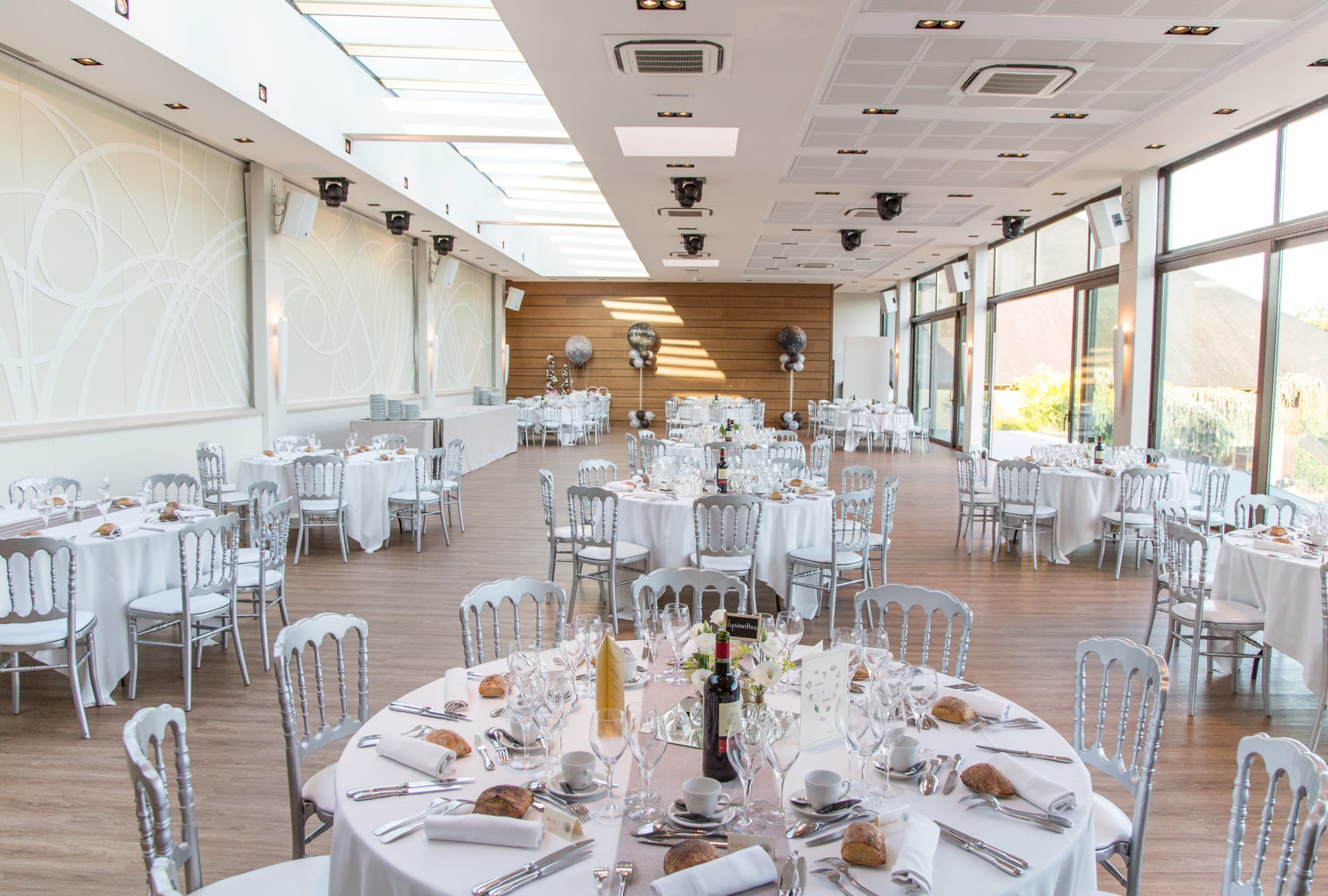 Les Pyramides Port-Marly Congrès à louer pour votre événement