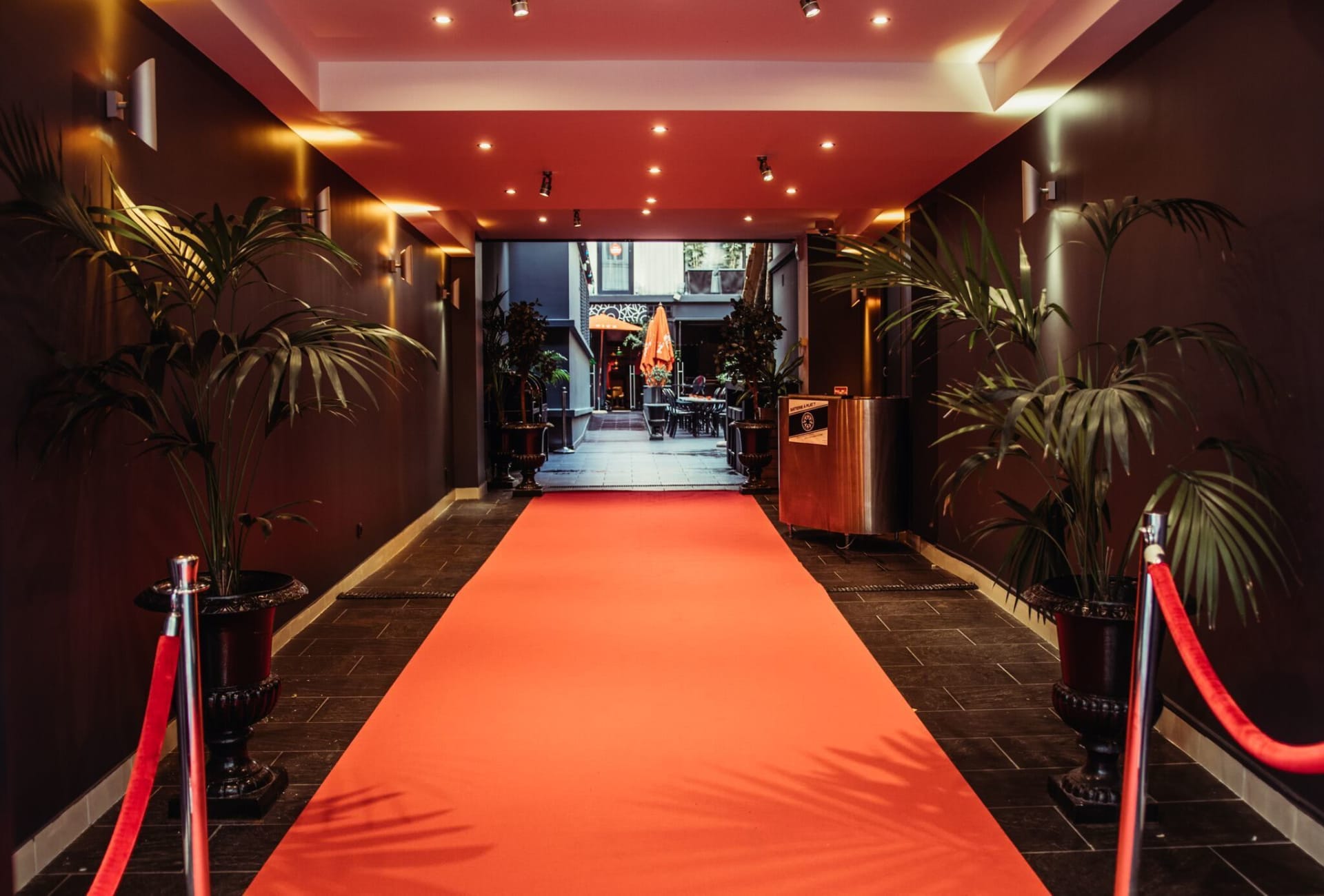 Privatisation Society Club - Photos | Offres | Devis en ligne