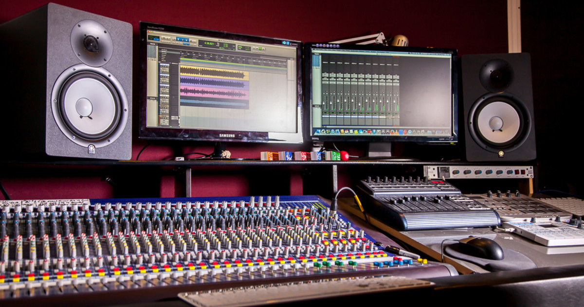 V&U - Mixing & Mastering - Engineer/Producer - Toronto | SoundBetter