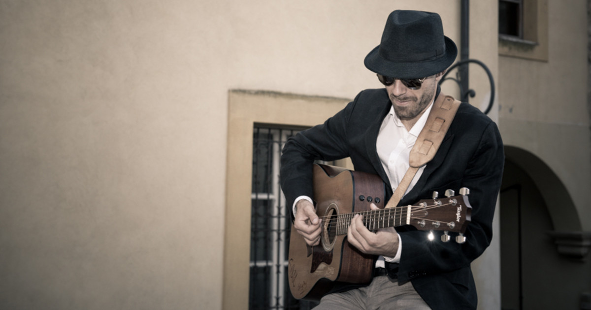 Bob Forte - Singer, guitarist, songwriter - Cagliari | SoundBetter
