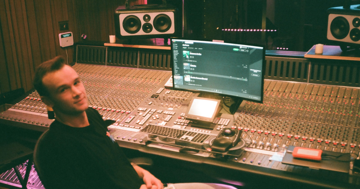 Nick Booth - Audio Engineer and Producer - Los Angeles | SoundBetter