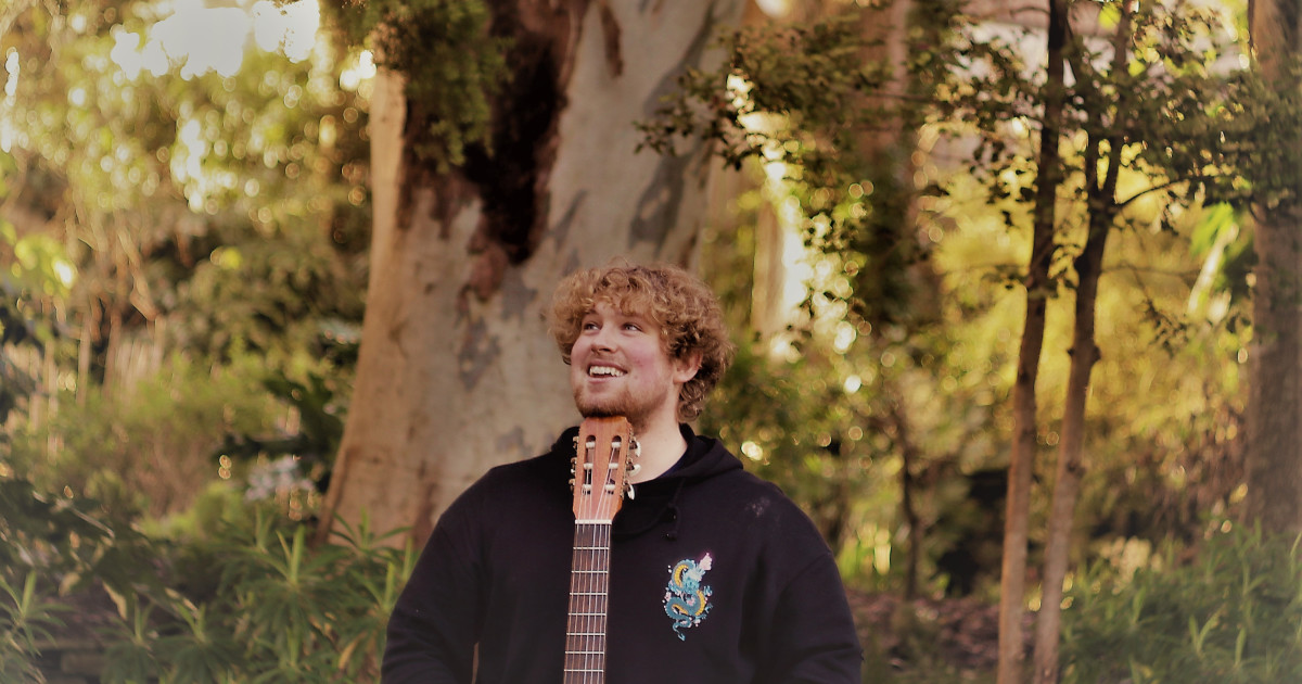 Tadhg Cullen - singer/songwriter - Falmouth | SoundBetter