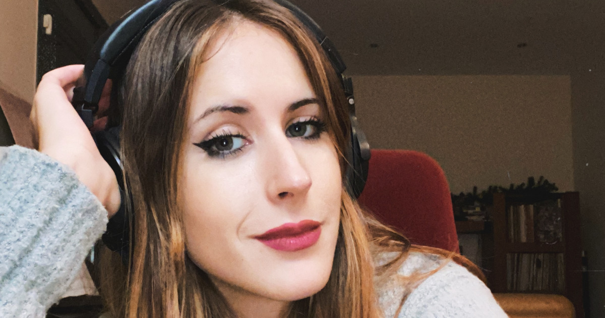 Victoria Riba - singer, songwriter, pianist - Barcelona | SoundBetter