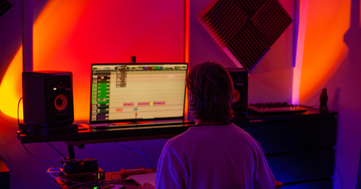 Daniel Ficca - Producing & Mixing - Los Angeles | SoundBetter