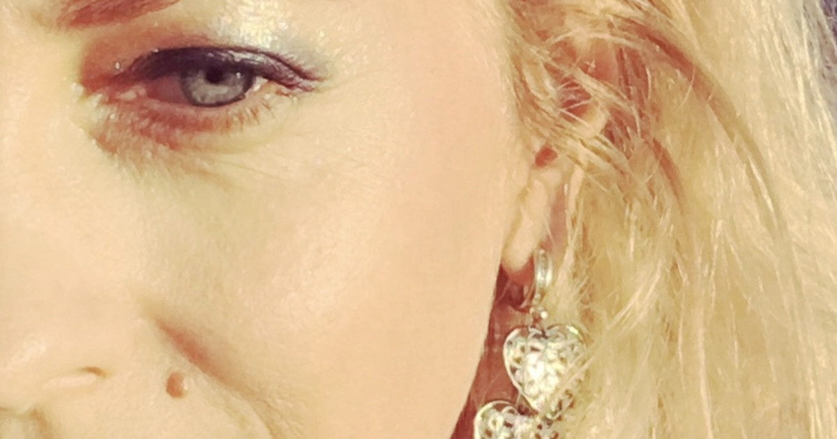 Goldy - Singer/Songwriter/Live - Germany | SoundBetter