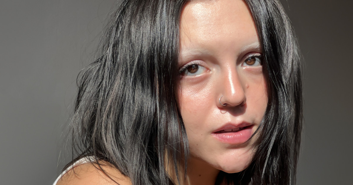 Deza - Vocalist, Songwriter, Topliner - Los Angeles | SoundBetter