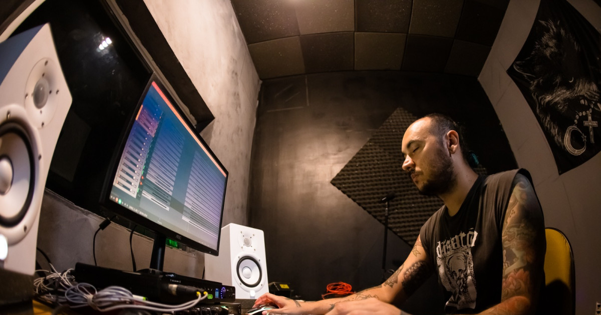 Willians Cruz | Warzone Studio - Hardcore/Punk & Metal Mixes - Santos ...