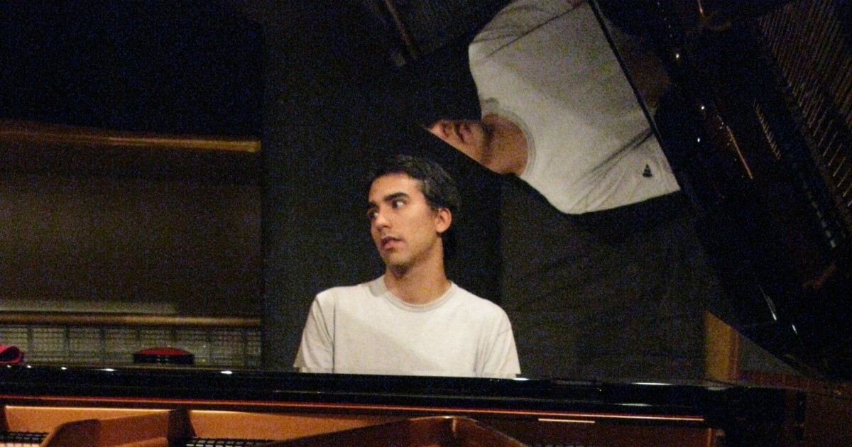Javier Albin - I record pianos and keyboards. - Buenos Aires | SoundBetter