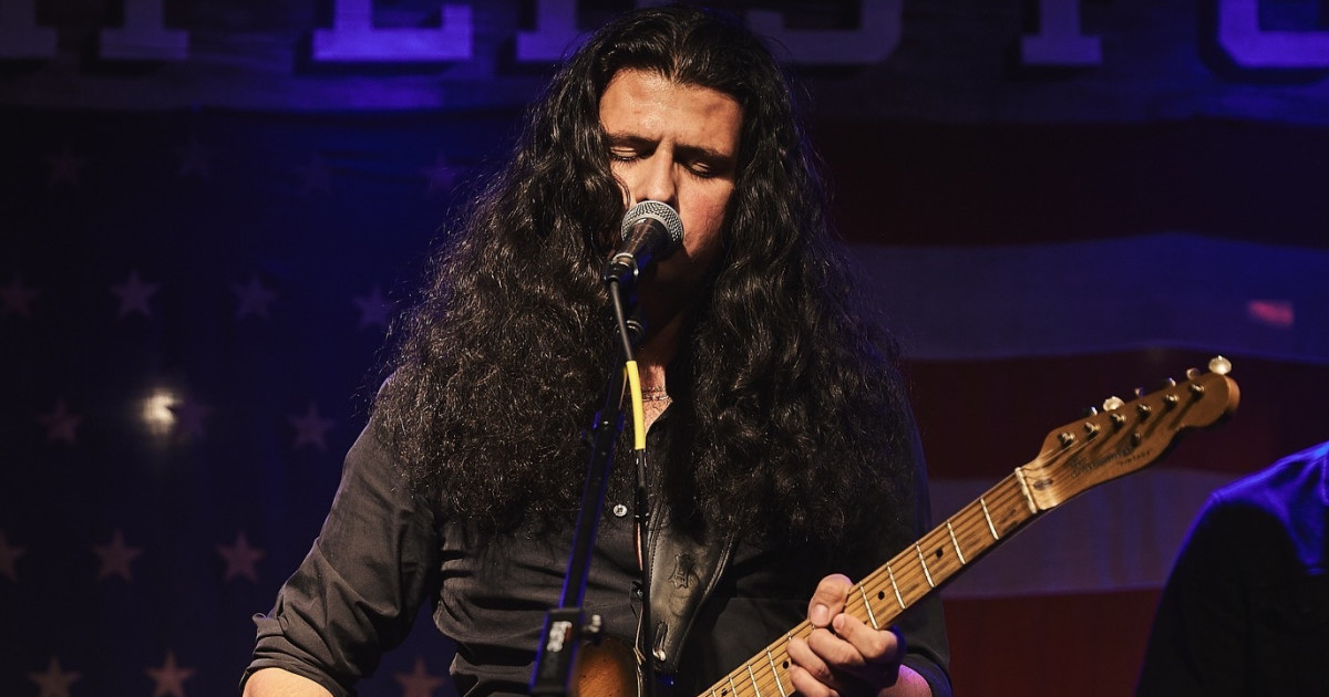 Alex Kilroy - Guitarist,Singer,Songwriter - Orlando | SoundBetter