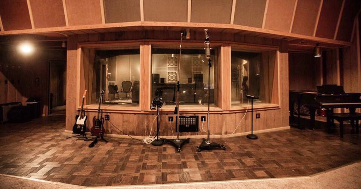 Jamie Sego - Mixing, tracking, mastering - Muscle Shoals | SoundBetter
