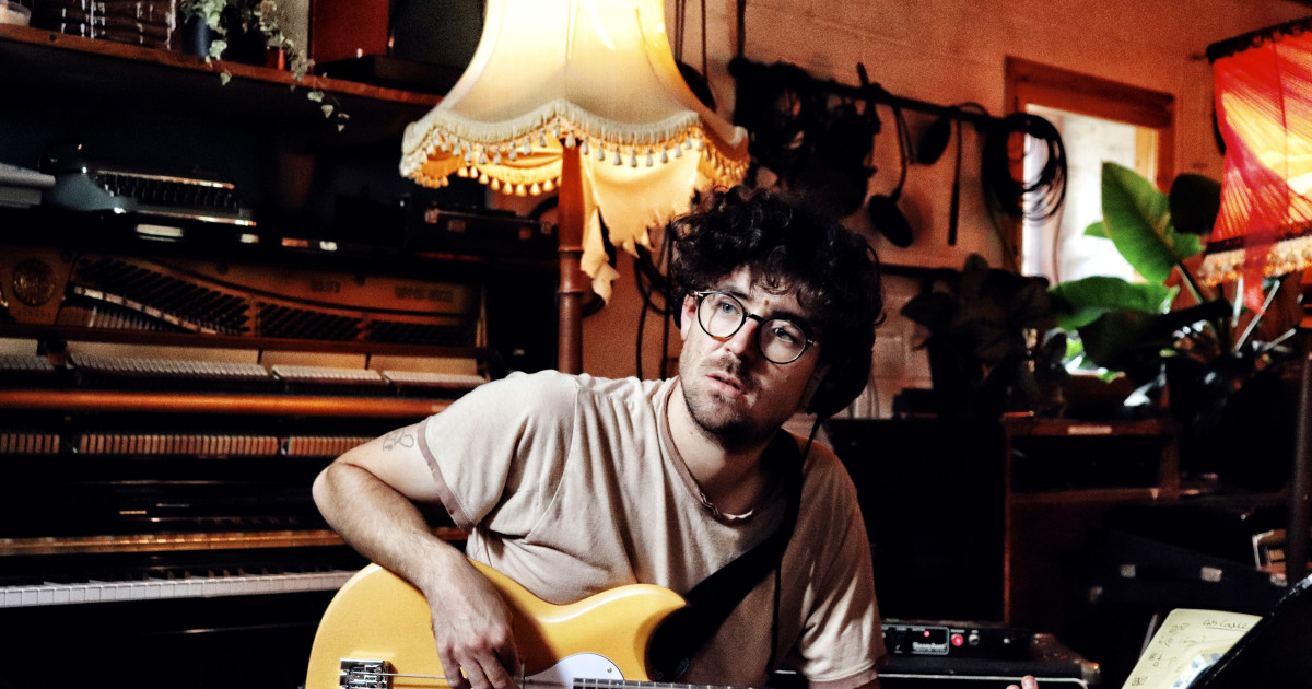 Linus Fenton - Bass Guitar / Upright Bass - Devon | SoundBetter