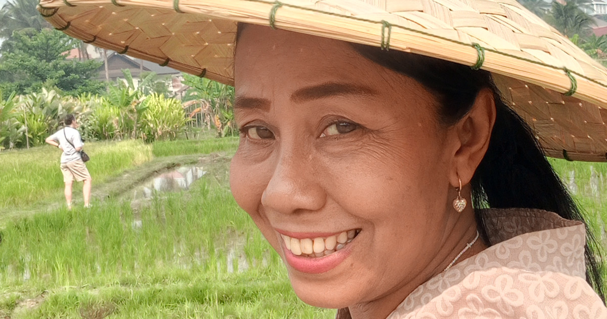 Sitivanh - Singing - Laos | SoundBetter