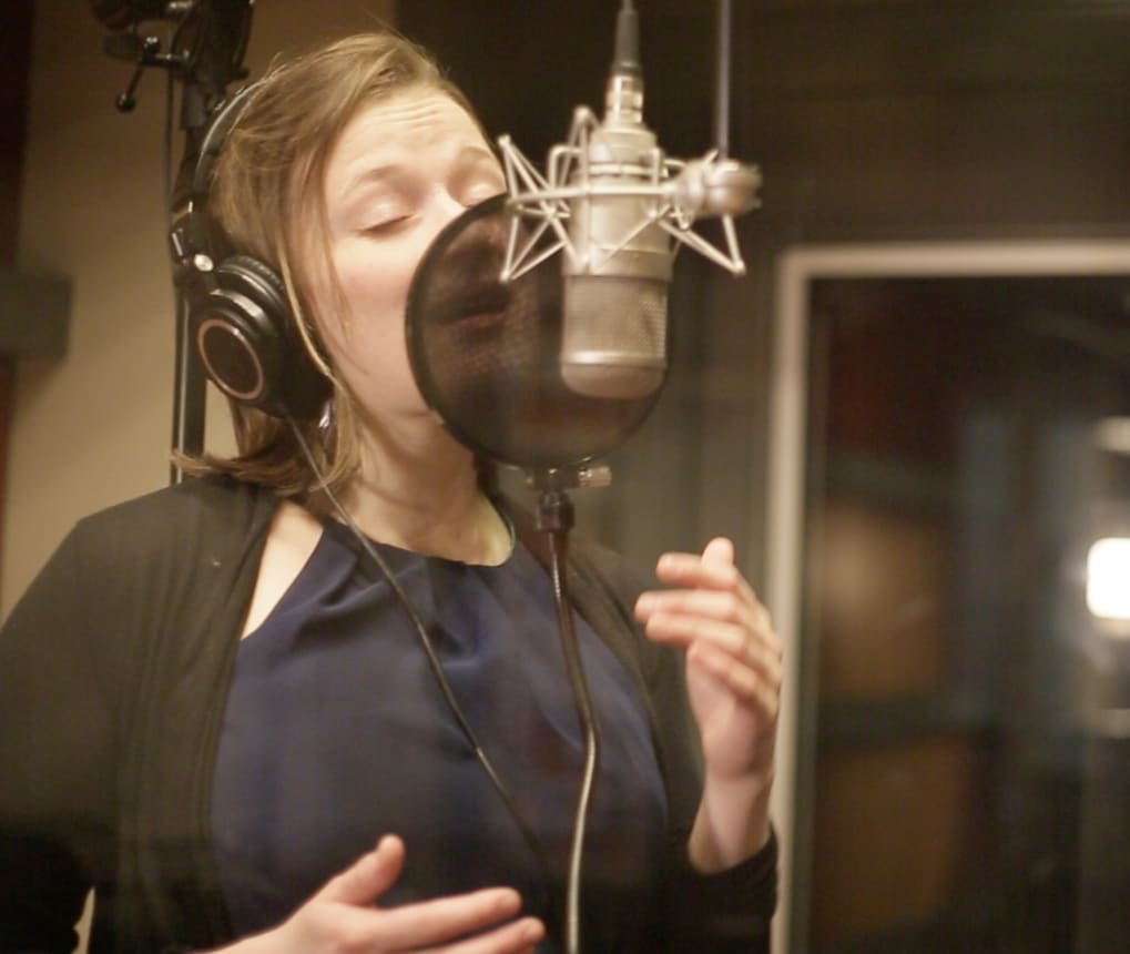 Sarah - Singer/Topliner/Lyricist - Edinburgh | SoundBetter