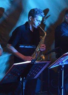 Gareth Sanders-Swales - Sax & clarinettist & arranger - Pembrokeshire ...