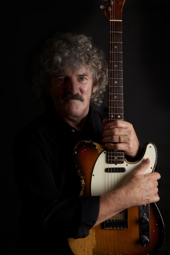 Barry Leef - Pop Vocalist/Rhythm Guitarist - Sydney NSW | SoundBetter