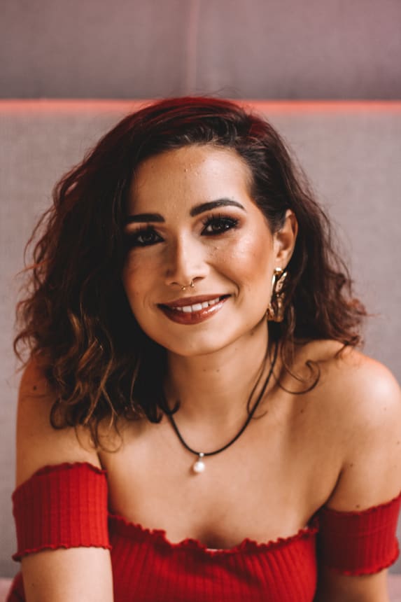 Vanessa Macedo - Singer / Songwriter - São Paulo | SoundBetter