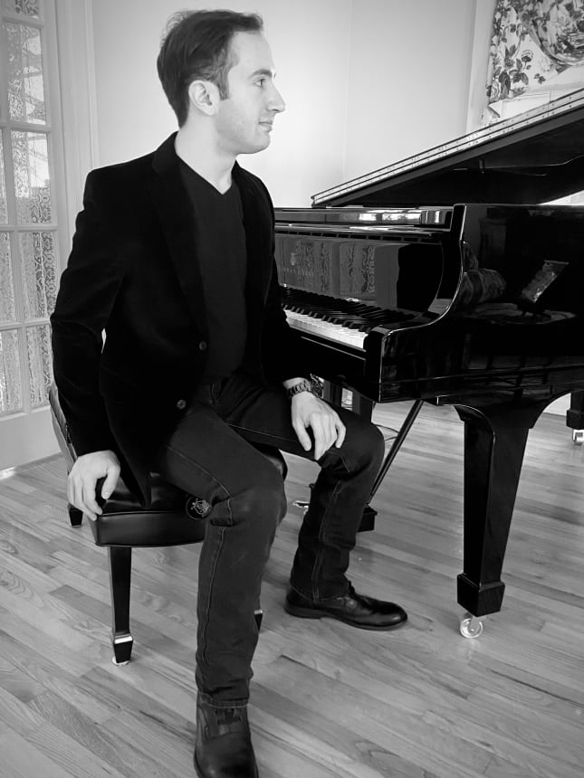 Michael Arrom - Piano \ Keyboards \ Producer - Los Angeles | SoundBetter